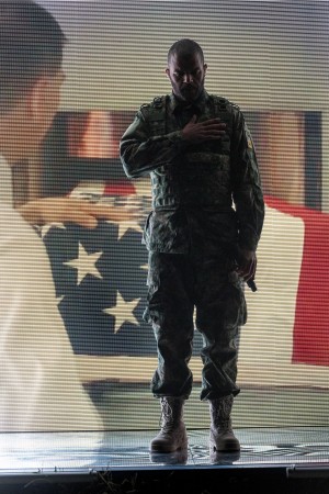 Van rapper Sef mag het systeem op de schop: ‘Radicaliseren kan ook ...